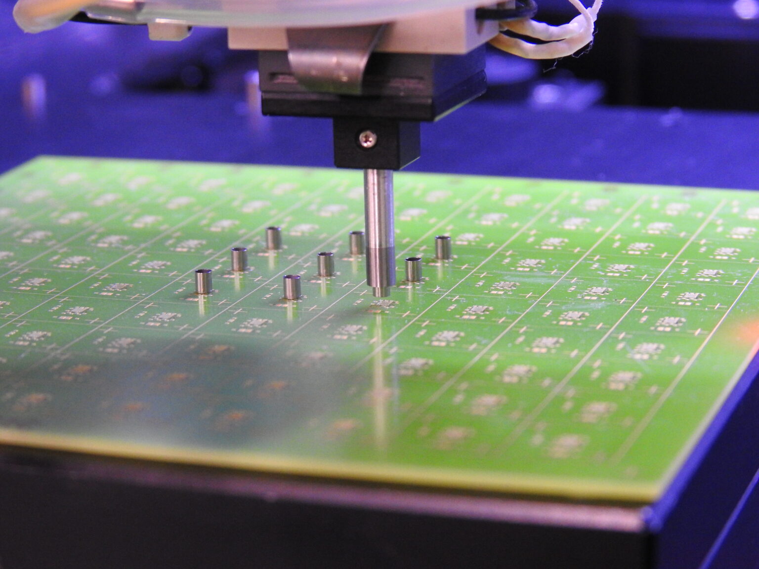 T-8000-G : Flexible Automatic Die Bonder - Accelonix